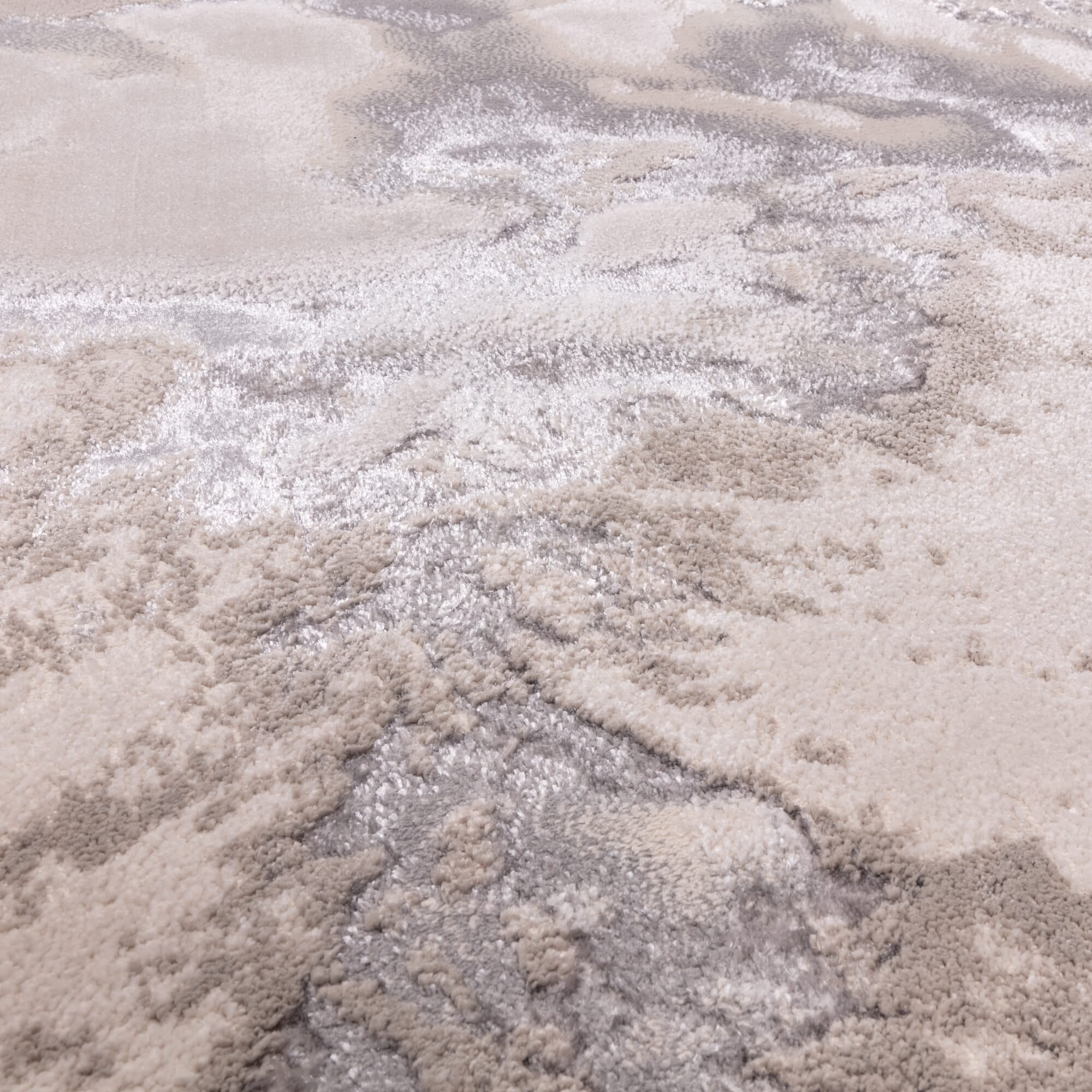 Buy Aura Cloud Metallic Rug Online in London, UK | Denelli Italia