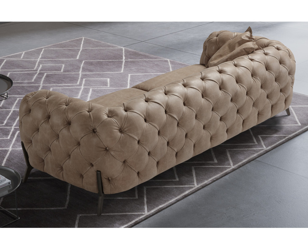 Buy Battle Chesterfield Sofa Online in London, UK | Denelli Italia