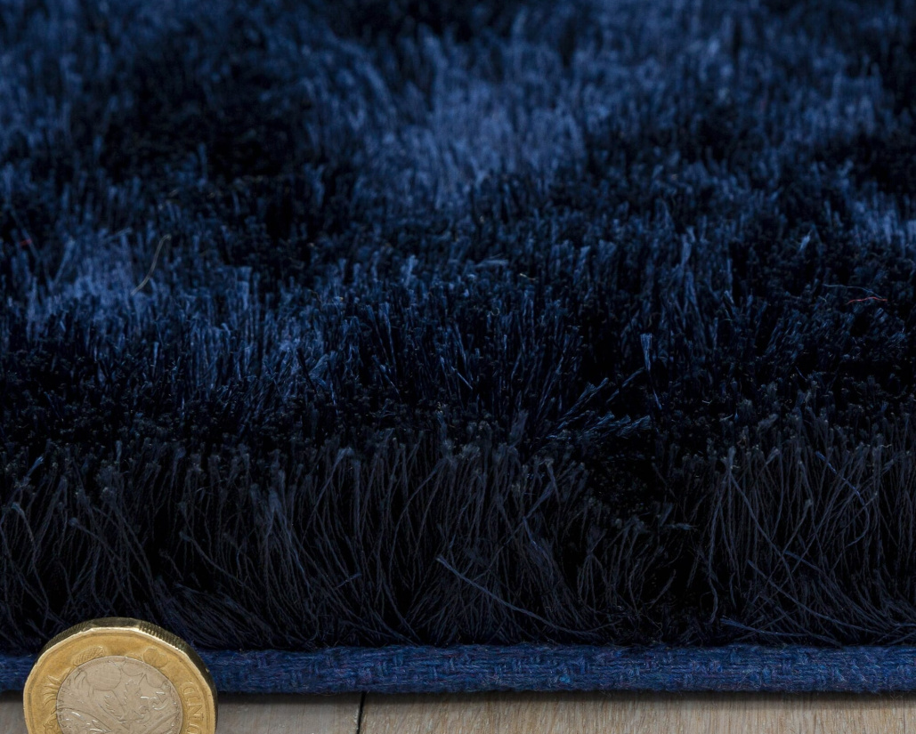 Buy Riga Navy Blue Rug Online in London, UK | Denelli Italia